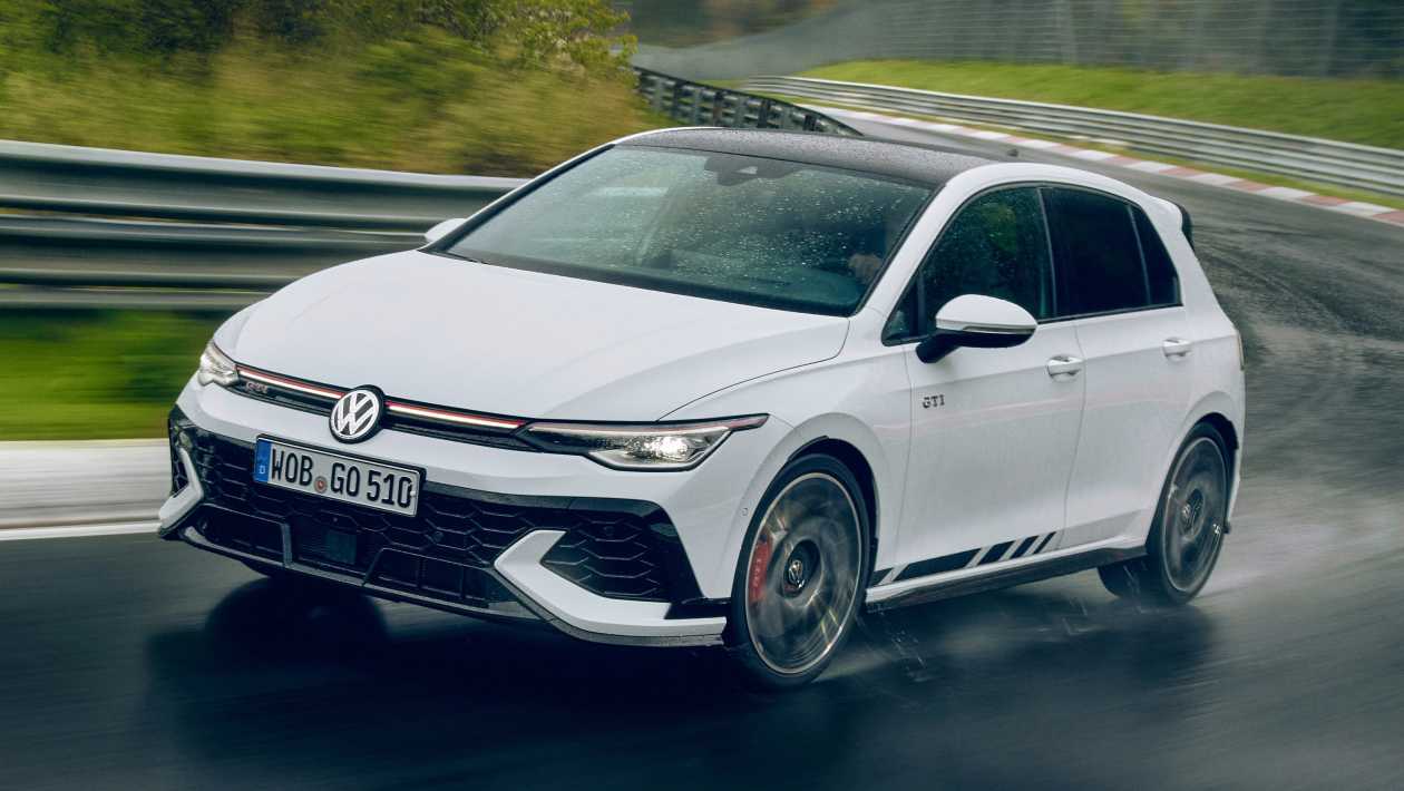 New 2024 Volkswagen Golf GTI Clubsport revealed on eve of 50th anniversary - WSG Consumer ...